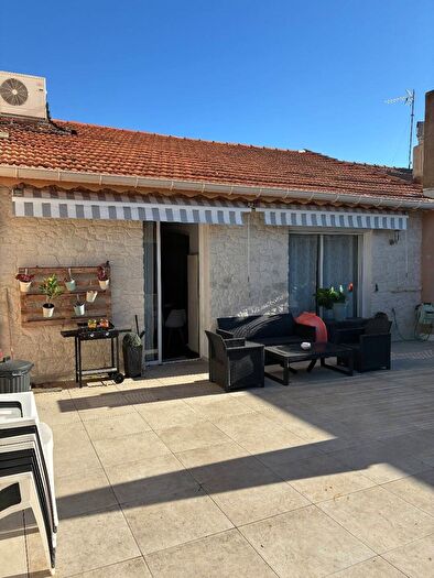 Maison à louer - Ancien Hôpital, Béziers - 3 pièces - 2 chambres