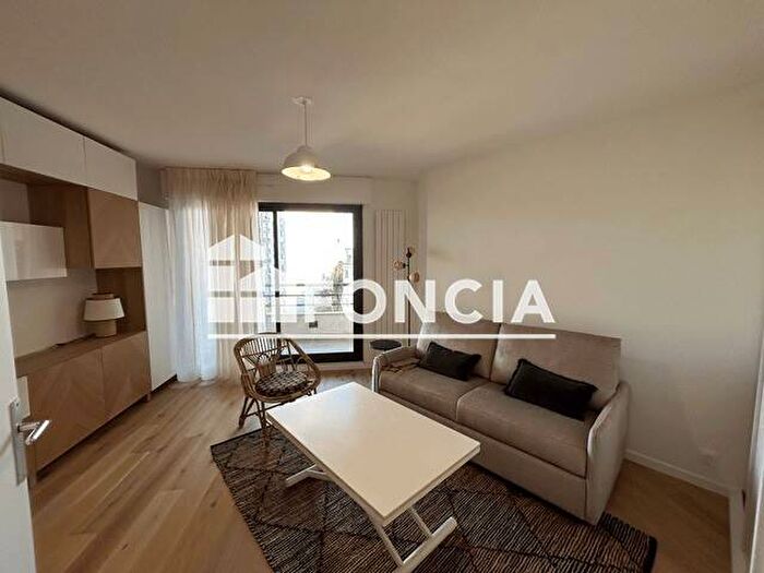 Appartement à louer - Reine-Mairie, Boulogne-Billancourt - 1 pièce