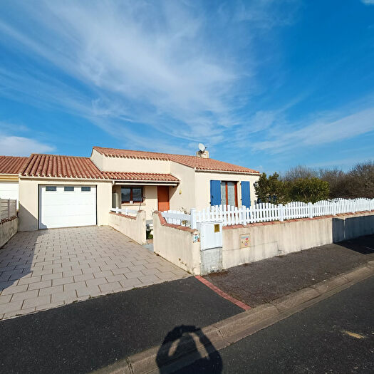 Maison à louer - Château-dOlonne, Les Soulardières, Mairie - 3 pièces - 2 chambres