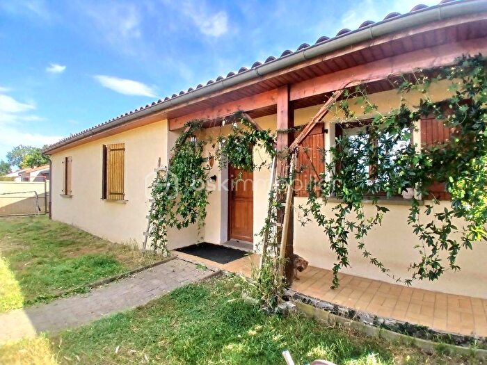 Maison 5 pièces à Maringues, à vendre