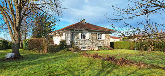 Maison à vendre - Polliat - 5 pièces - 4 chambres