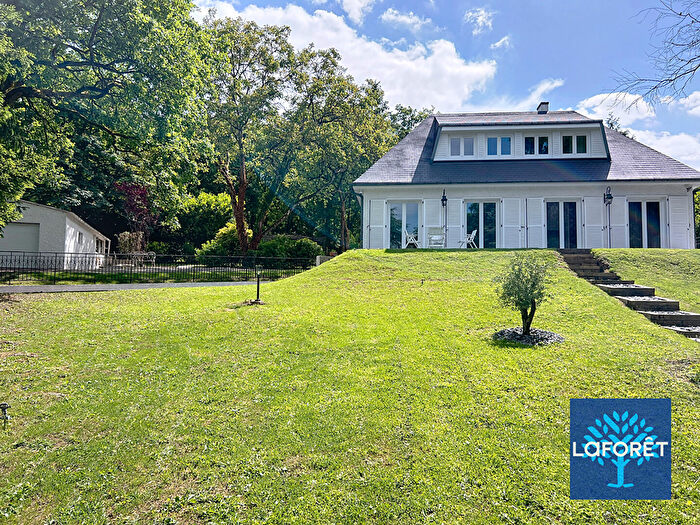 Maison à vendre - Itteville - 8 pièces - 5 chambres