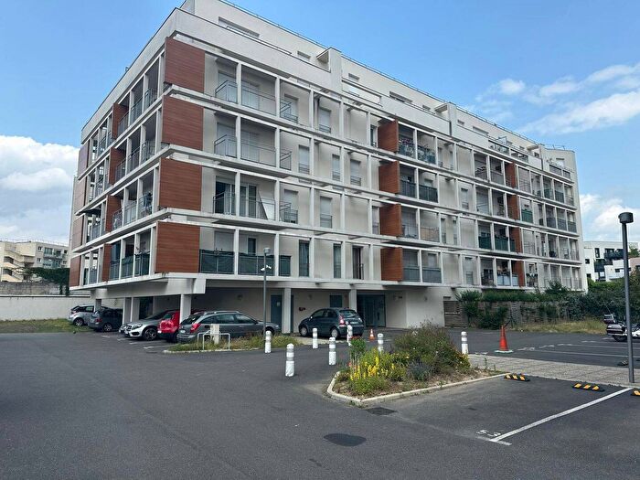 Appartement à louer - Le Mée-sur-Seine - 2 pièces - 1 chambre