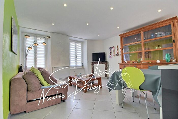 Maison à vendre - Le Puiset - 4 pièces - 3 chambres