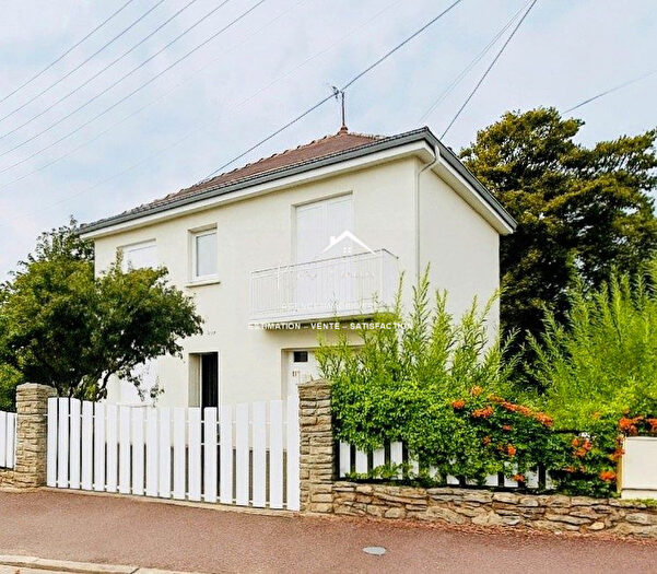 Maison à vendre - Descartes - 5 pièces - 3 chambres