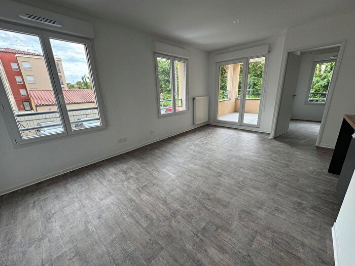 Nord, Jassans-Riottier - Appartement 2 pièces à louer