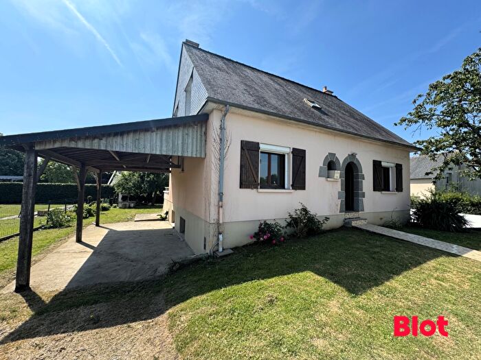 Louvigné-de-Bais : Maison 6 pièces à vendre