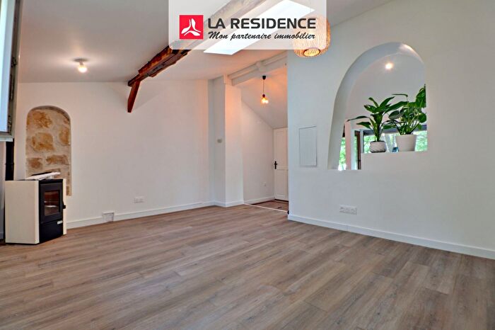 Maurecourt - Maison 2 pièces à vendre