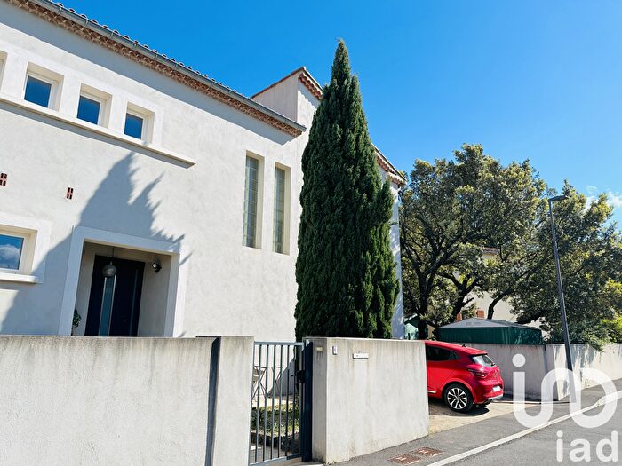 Appartement à vendre - Les Angles - 4 pièces - 3 chambres