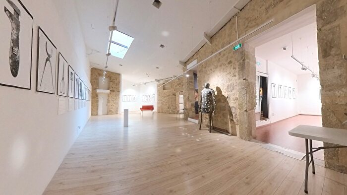 Appartement à vendre - Béziers, Centre-ville, Palais des Congrès, Garibaldi, Gambetta - 4 pièces