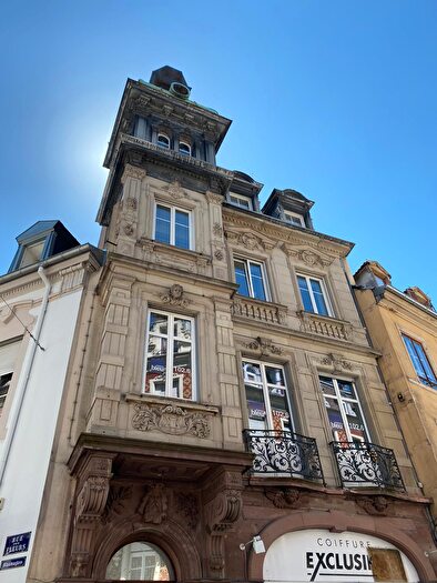 Appartement à louer - Mulhouse, Centre historique - 3 pièces - 2 chambres