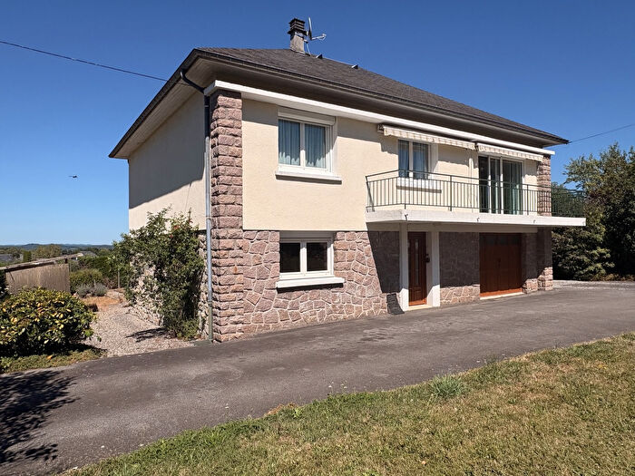 Maison 4 pièces à vendre à Égletons