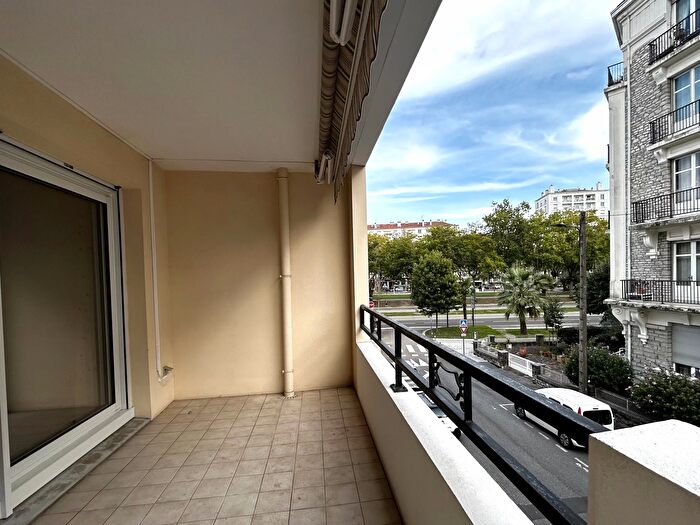 Appartement 3 pièces à BayonneBayonaBaiona, Arènes, à vendre
