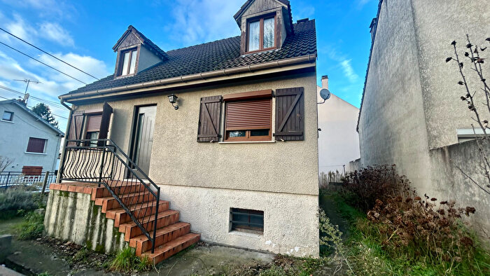 Maison à vendre - Le Thillay - 5 pièces - 3 chambres