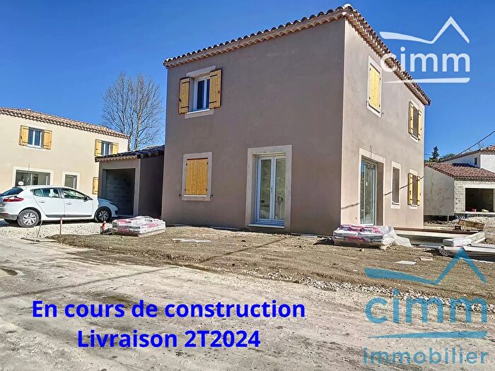 Maisons à vendre et appartements à louer - 1