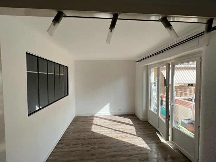 Appartement 2 pièces à Annemasse, Centre-ville, à louer