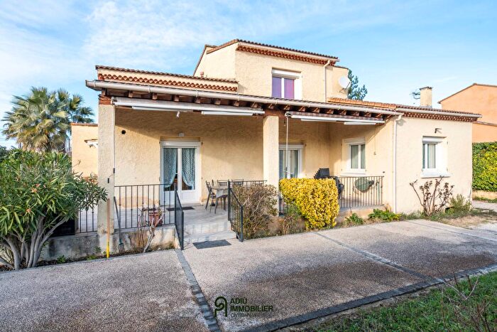 Maison à vendre - Saint-Laurent-des-Arbres - 6 pièces - 5 chambres