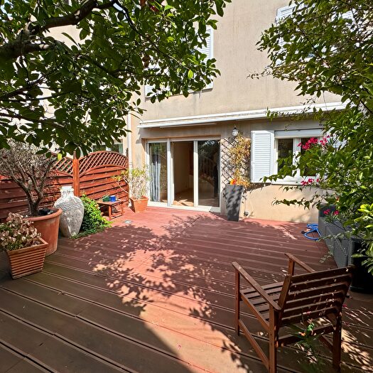 Maison à vendre - Saint-Maurice, Gravelle, Hôpital - 5 pièces - 4 chambres