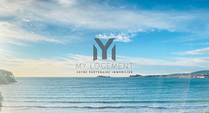 Maison à vendre - Sanary-sur-Mer, La Cride, Beau Cours - 7 pièces - 4 chambres