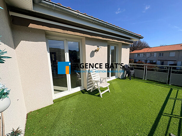 Appartement à vendre - Roche-la-Molière - 4 pièces - 3 chambres