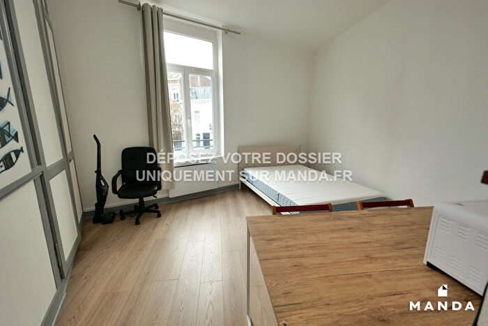 Appartement à louer - Lille, Centre-ville, Euralille - 1 pièce
