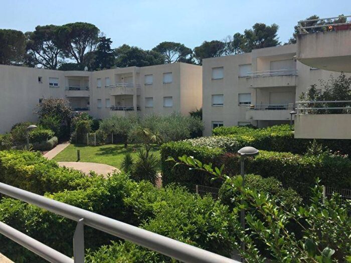 Hôpitaux-Facultés, Montpellier : Appartement 1 pièce à louer