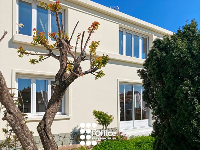 Maison à vendre - Les Sables-dOlonne, Les Roses, Route du Château dOlonne - 6 pièces - 5 chambres