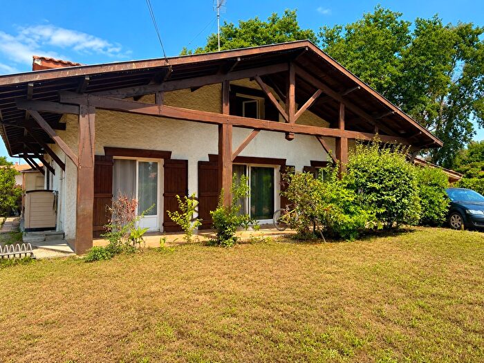 Maison 7 pièces à vendre à Andernos-les-Bains, Betey, La Chapelle Forestière, Bruyères