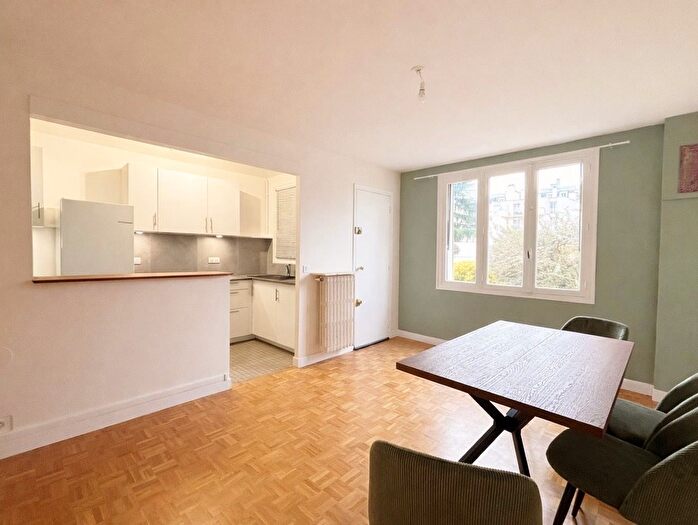 Appartement à louer - Clichy - 2 pièces - 1 chambre