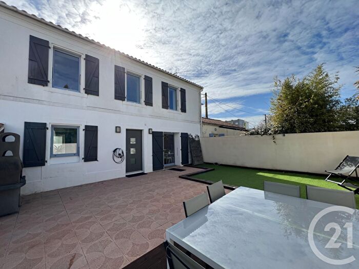Maison 5 pièces à La Rochelle, Les Minimes, à louer