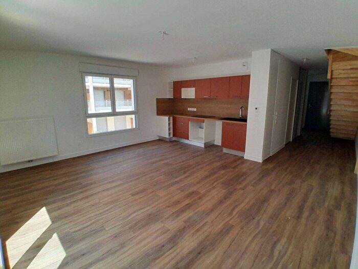La Souys, Floirac - Appartement 5 pièces à louer