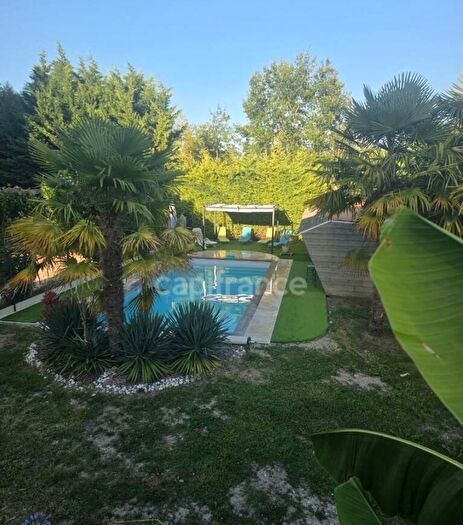 Maison à vendre - Loches - 10 pièces - 6 chambres