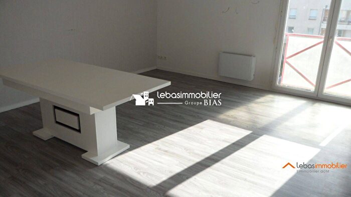 Appartement à louer - Sainte-Marie-des-Champs - 2 pièces - 1 chambre