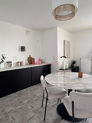 Bron, Rebufer - Appartement 3 pièces à vendre