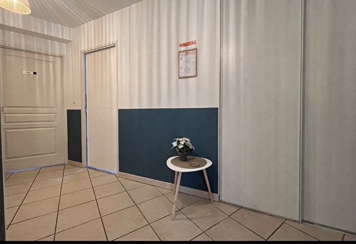 Appartement à vendre - Dijon, Bourroches - 4 pièces