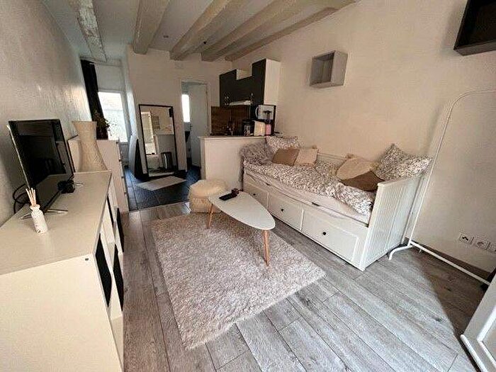 Appartement 1 pièce à louer - Sainte Anne, La Riche