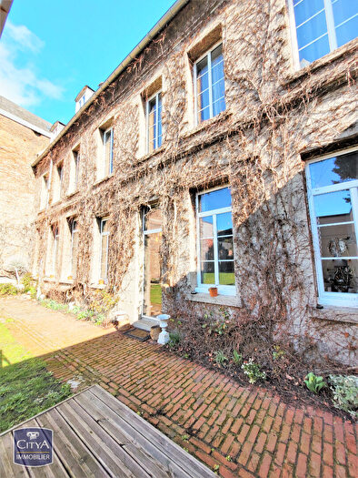 Maison 10 pièces à Cambrai, Centre-Ville, Gare, à vendre