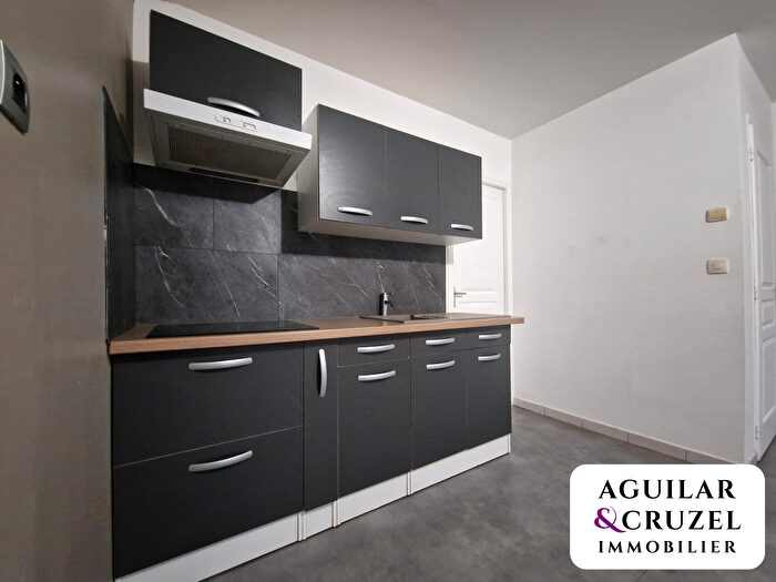 Appartement à vendre - Vierzon, Villages - 2 pièces - 1 chambre