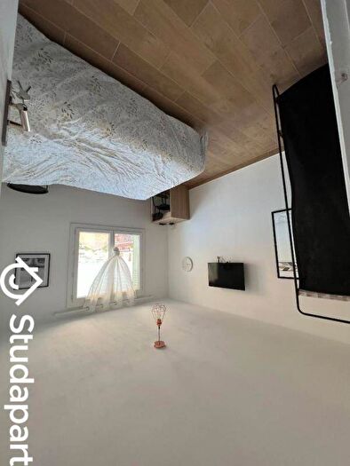 Saint Lazare, Marseille 3ème arrondissement : Appartement 1 pièce à louer