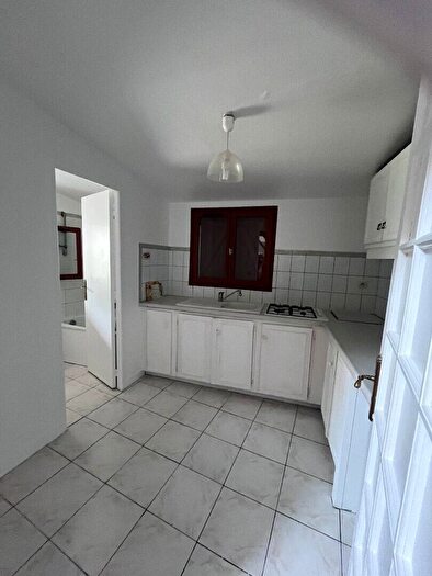 Mouroux : Maison 2 pièces à louer