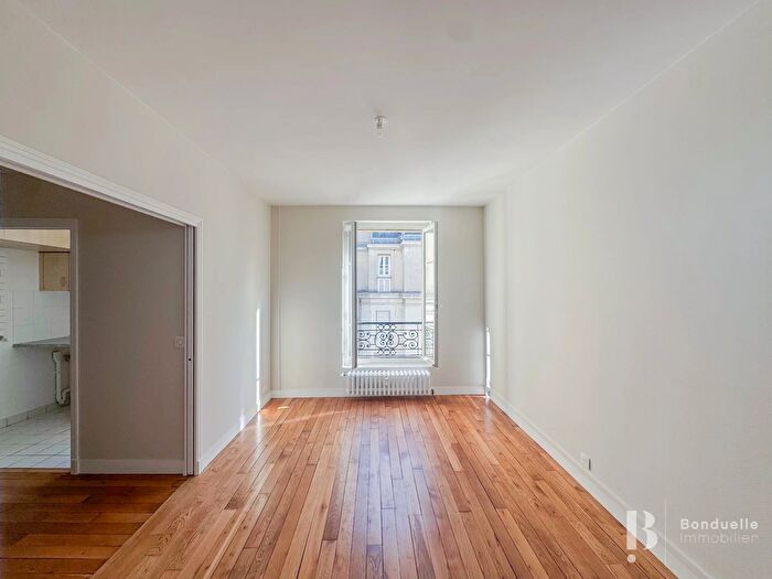 Appartement 3 pièces à louer à Paris 14ème, Montparnasse, Raspail