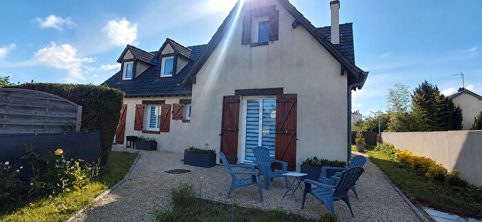 Auneau : Maison 7 pièces à vendre