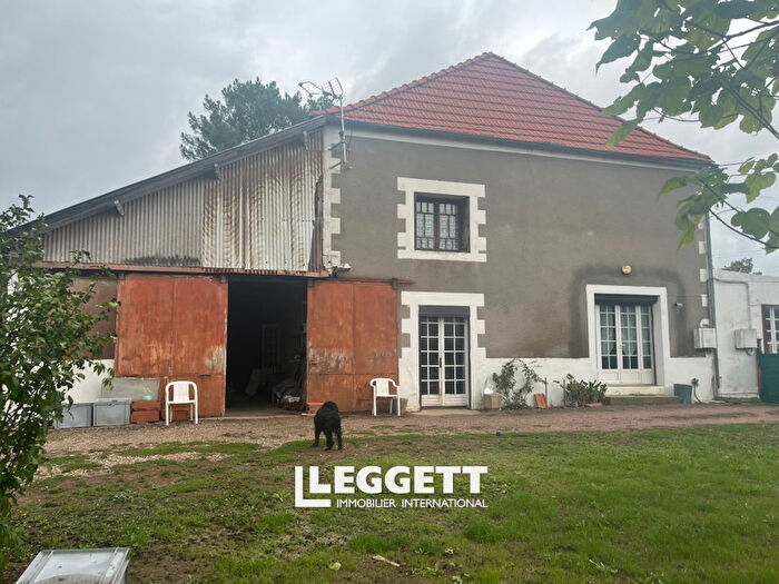 Maison à vendre - Vélines - 12 pièces - 5 chambres