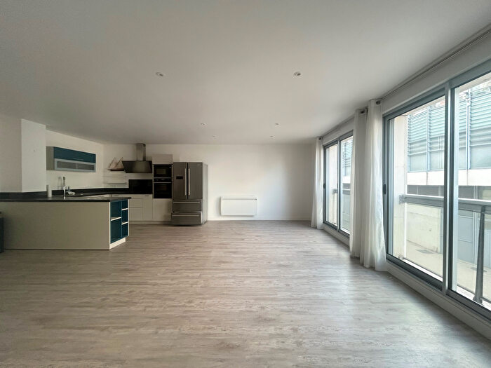 Appartement à vendre - Poitiers, Centre-ville - 4 pièces - 3 chambres