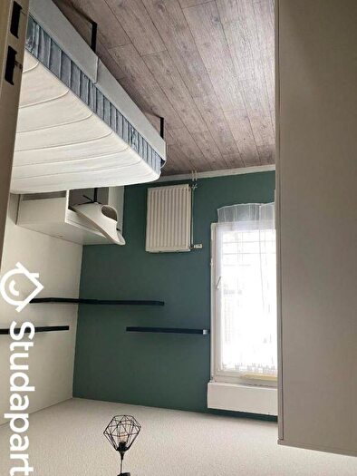 Appartement à louer - Saint Alyre, Clermont-Ferrand - 1 pièce - 1 chambre
