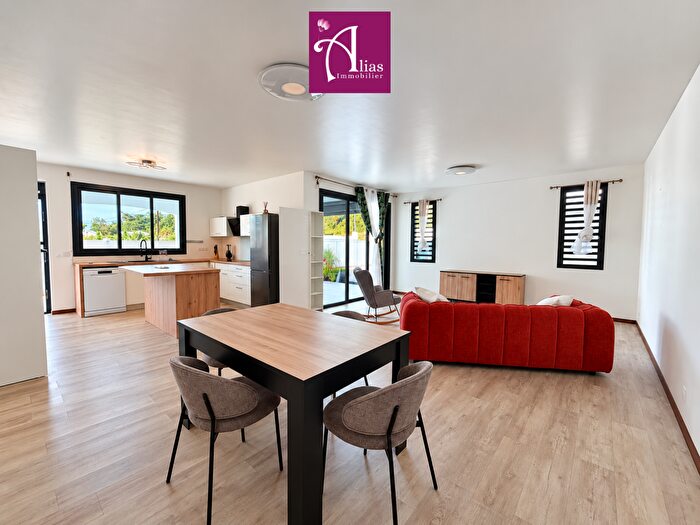 Maison 4 pièces à louer - Lamentin