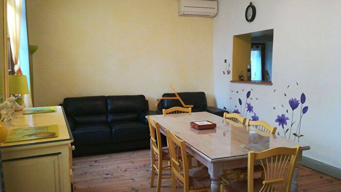 Maison à louer - Ouest, Valréas - 3 pièces - 2 chambres