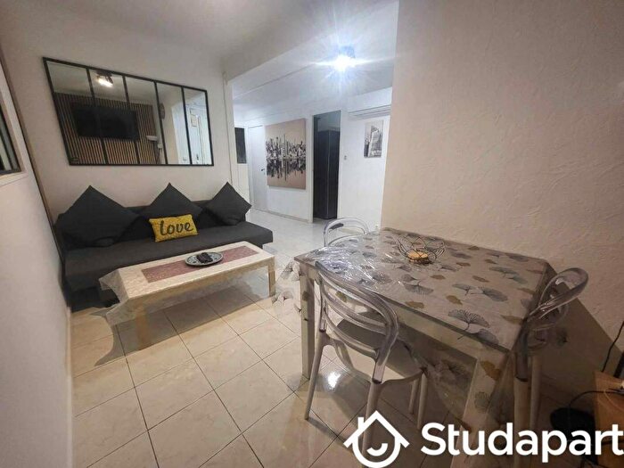 Appartement 1 pièce à louer à Saint Lazare, Marseille 3ème arrondissement