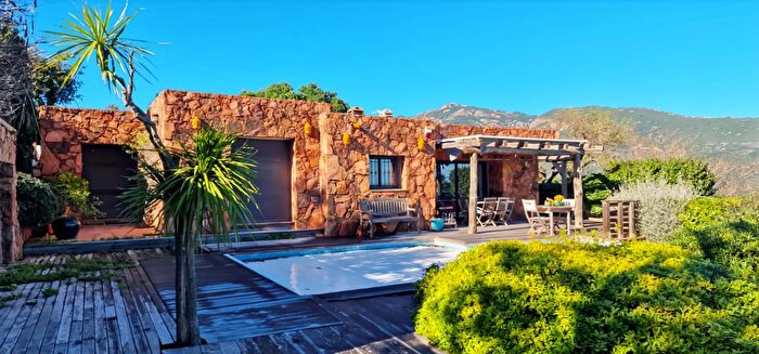 Maison à vendre - Porto-Vecchio - 5 pièces - 3 chambres