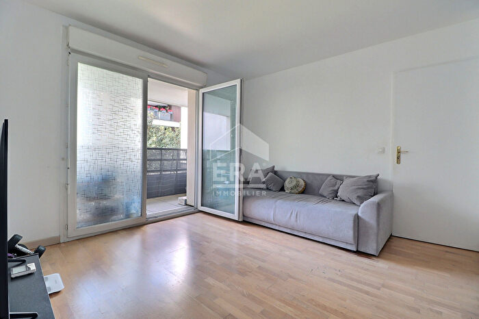 Appartement 2 pièces à Bobigny, Centre-ville, à vendre